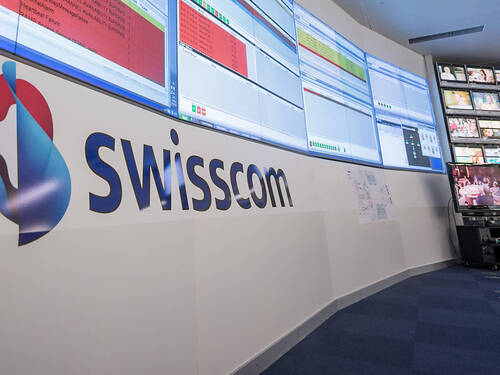 Swisscom cède dans son litige face à la Comco dans la fibre optique