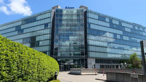 Alcon inaugure son siège social à Genève