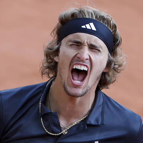 Alexander Zverev de retour en demi-finales un an après sa blessure