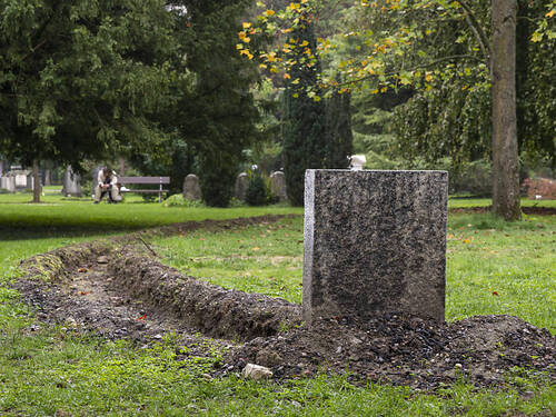 Nombreux visiteurs au cimetière des Rois pour l'exposition Open End
