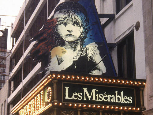 Adèle Hugo, fille de Victor au destin cruel, renaît en musique