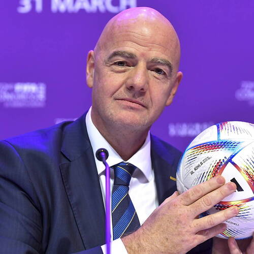 FIFA: le président Infantino veut un troisième mandat